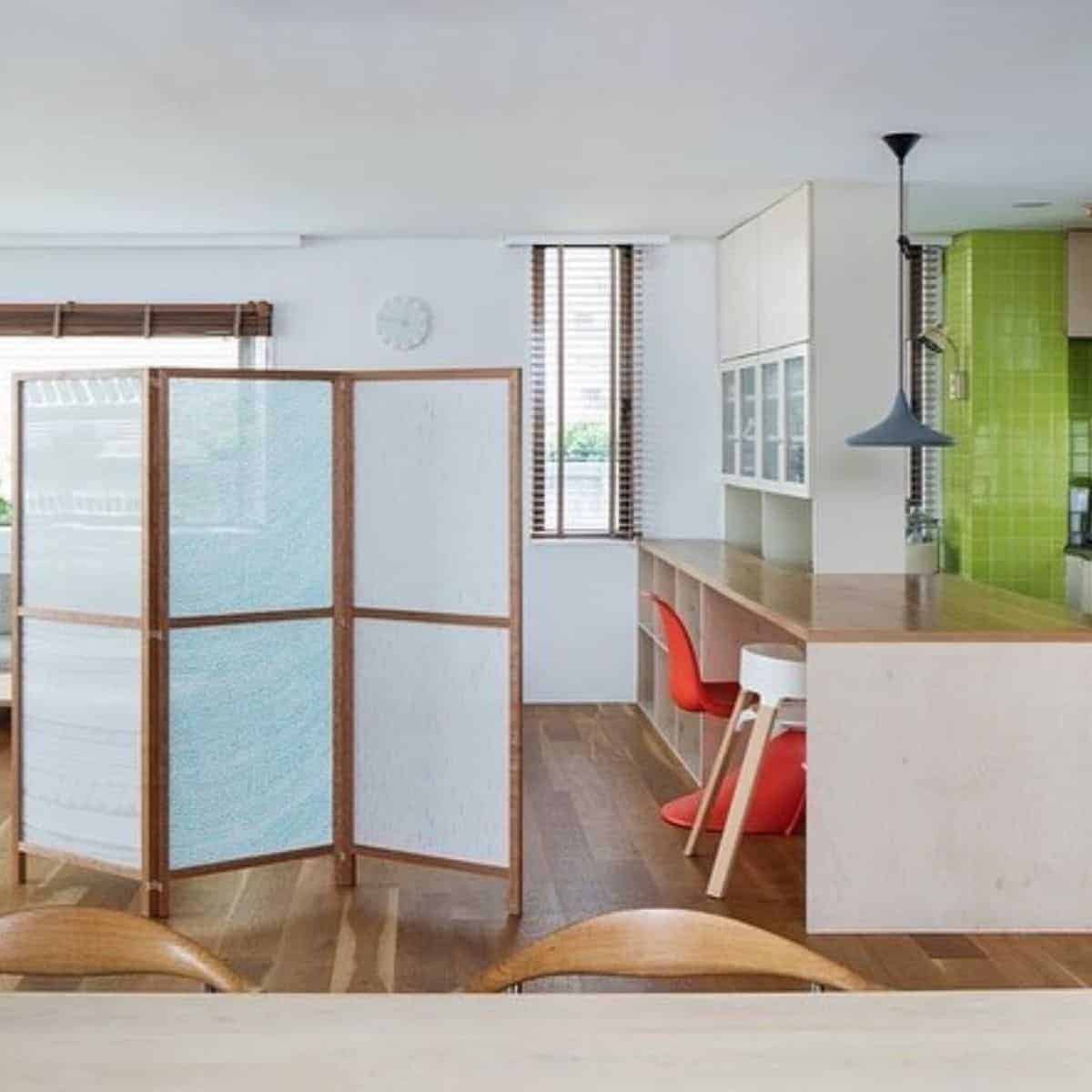 Japanese Room Divider: How to Style It for Any Interior Design!